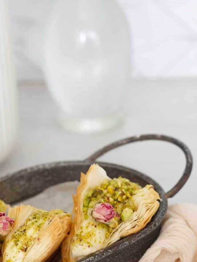 WARBAT BIL ASHTA (SHAABIYAT DESSERT)