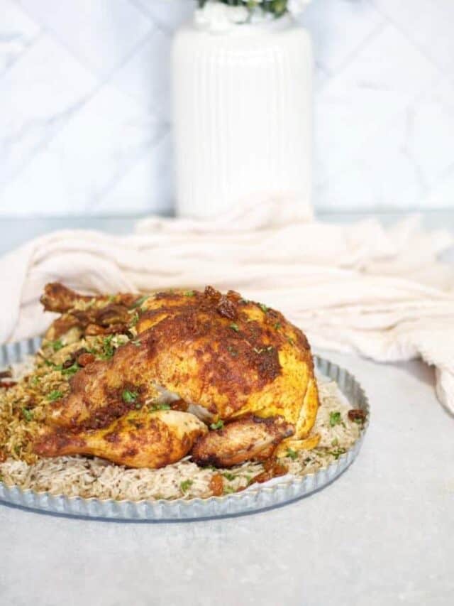 DAJAJ MAHSHI (RICE-STUFFED CHICKEN)