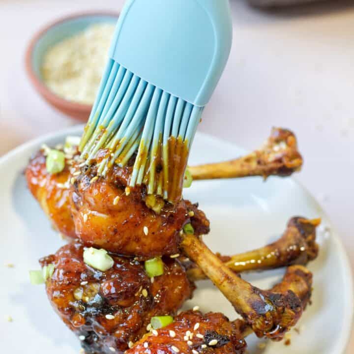 Easy Sweet and Spicy Honey Sriracha Sauce